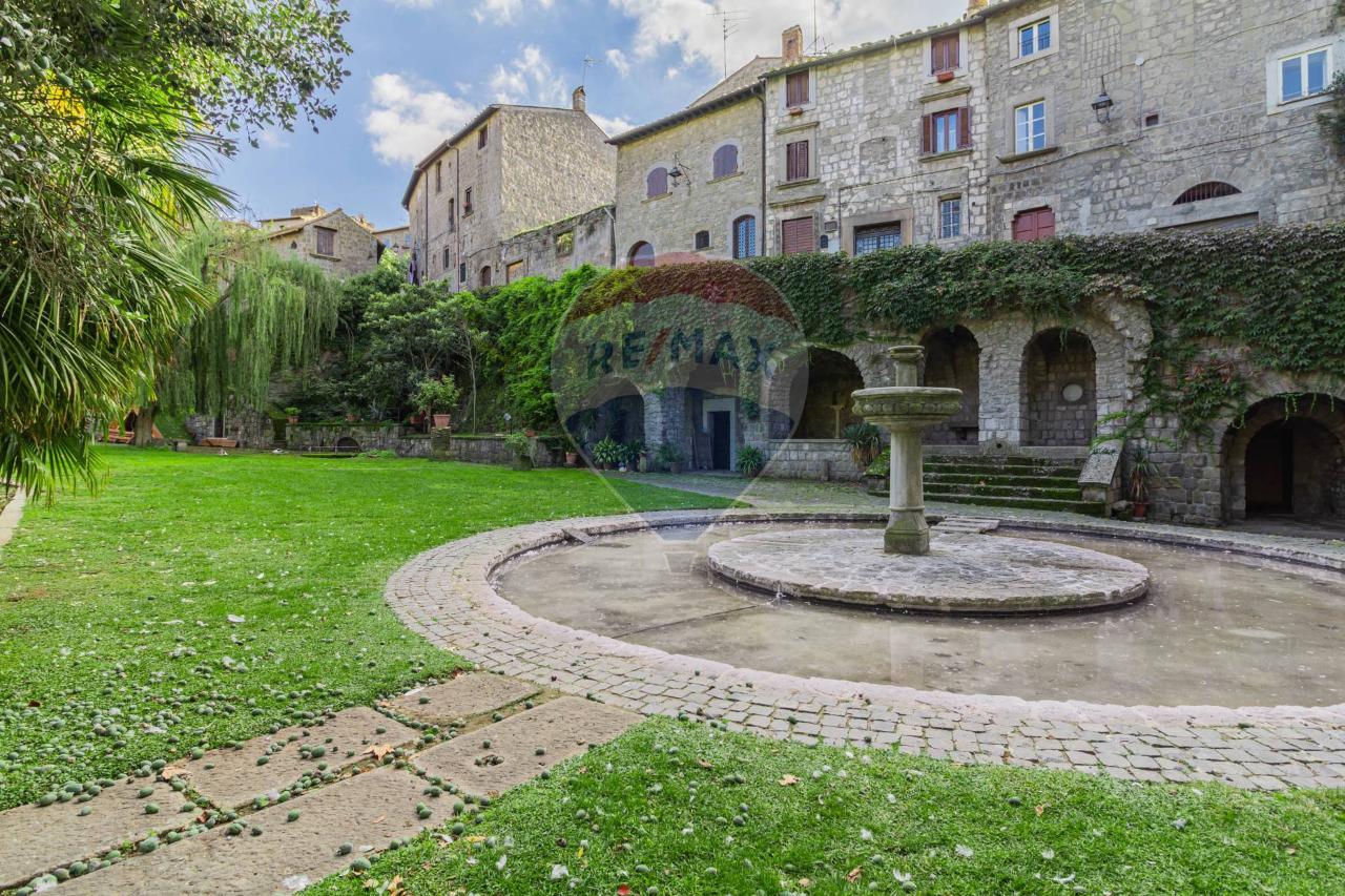 Albergo in vendita a Viterbo