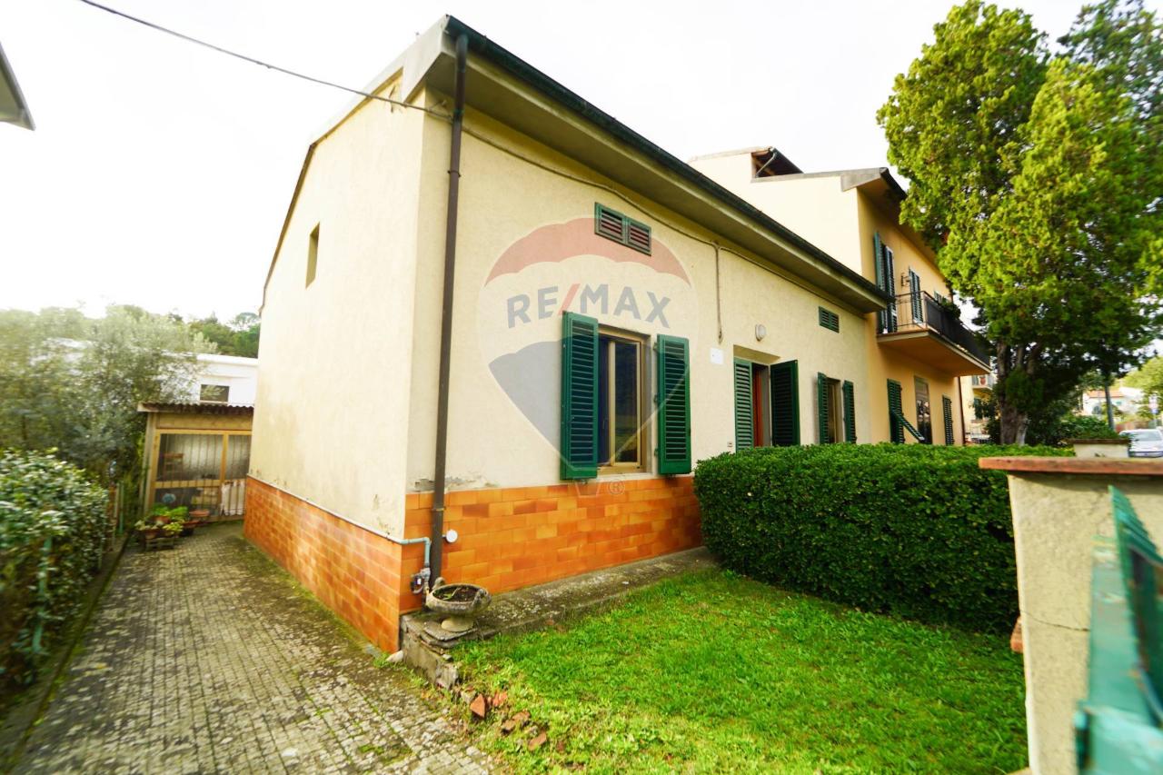 Casa indipendente in vendita a Capraia E Limite