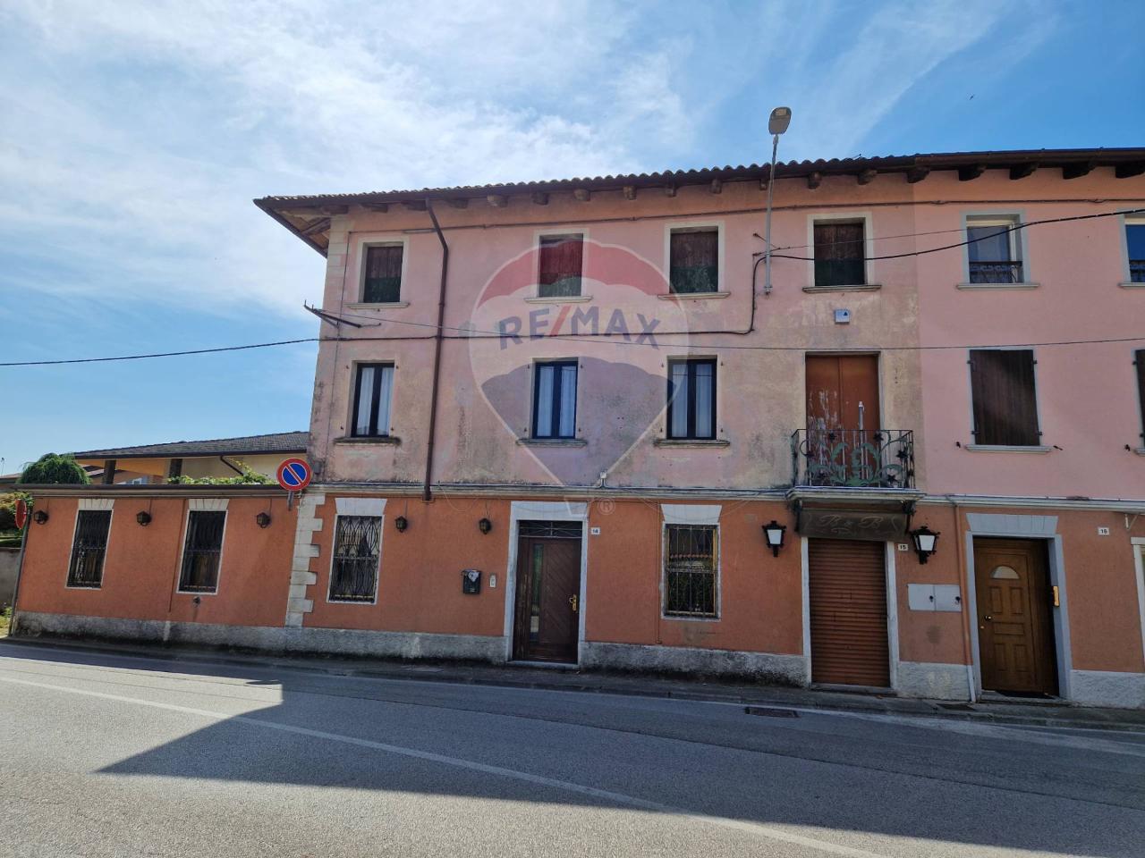 Negozio in vendita a Pasian Di Prato