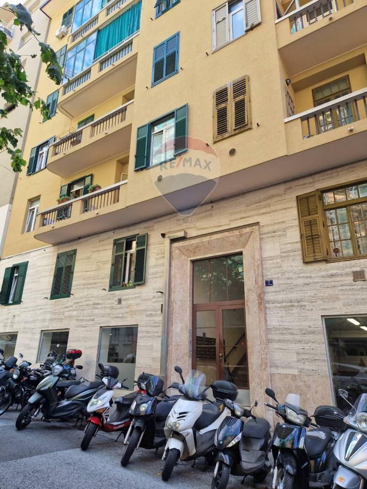 Appartamento in vendita a Trieste