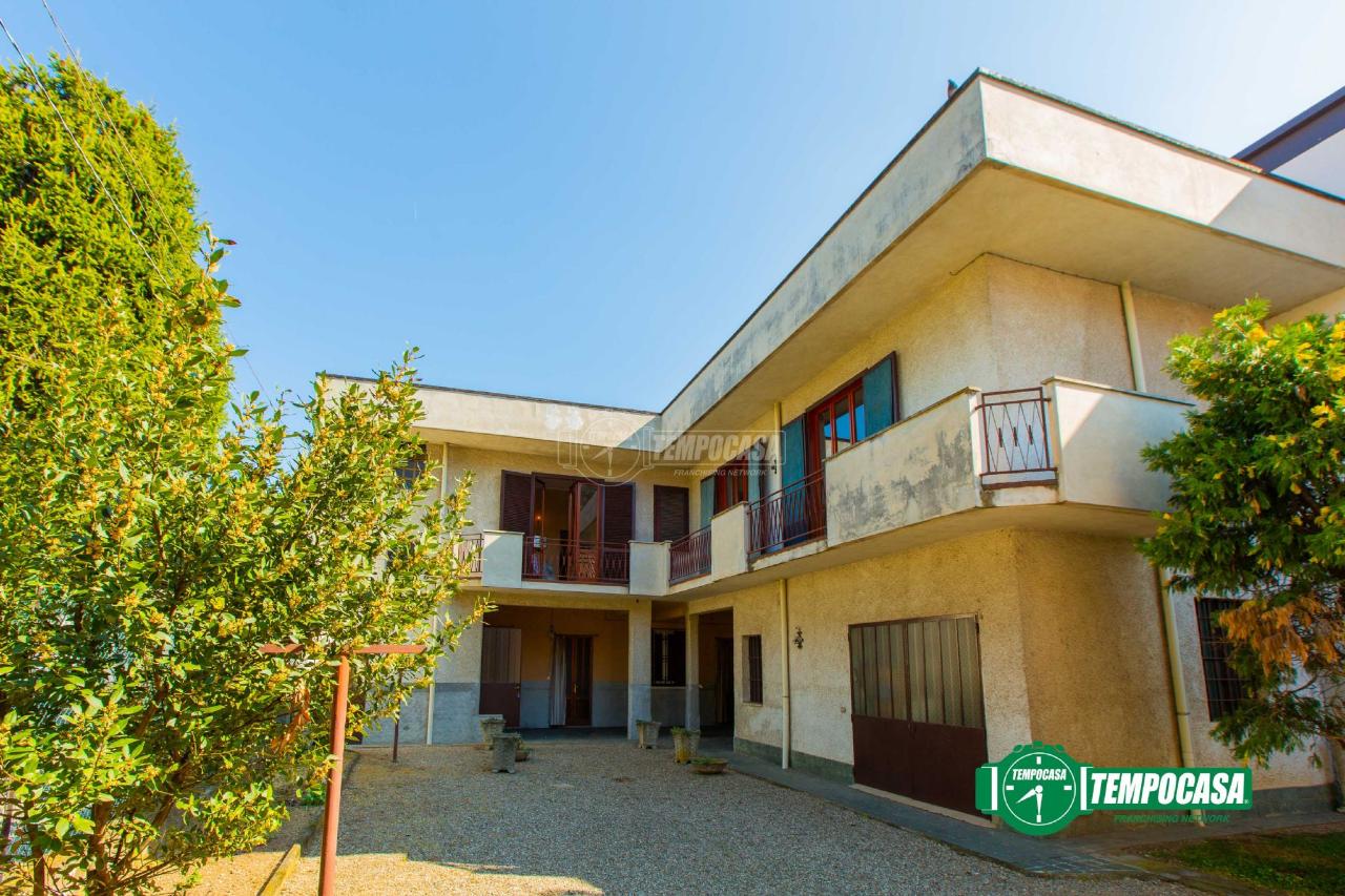 Casa indipendente in vendita a Buscate