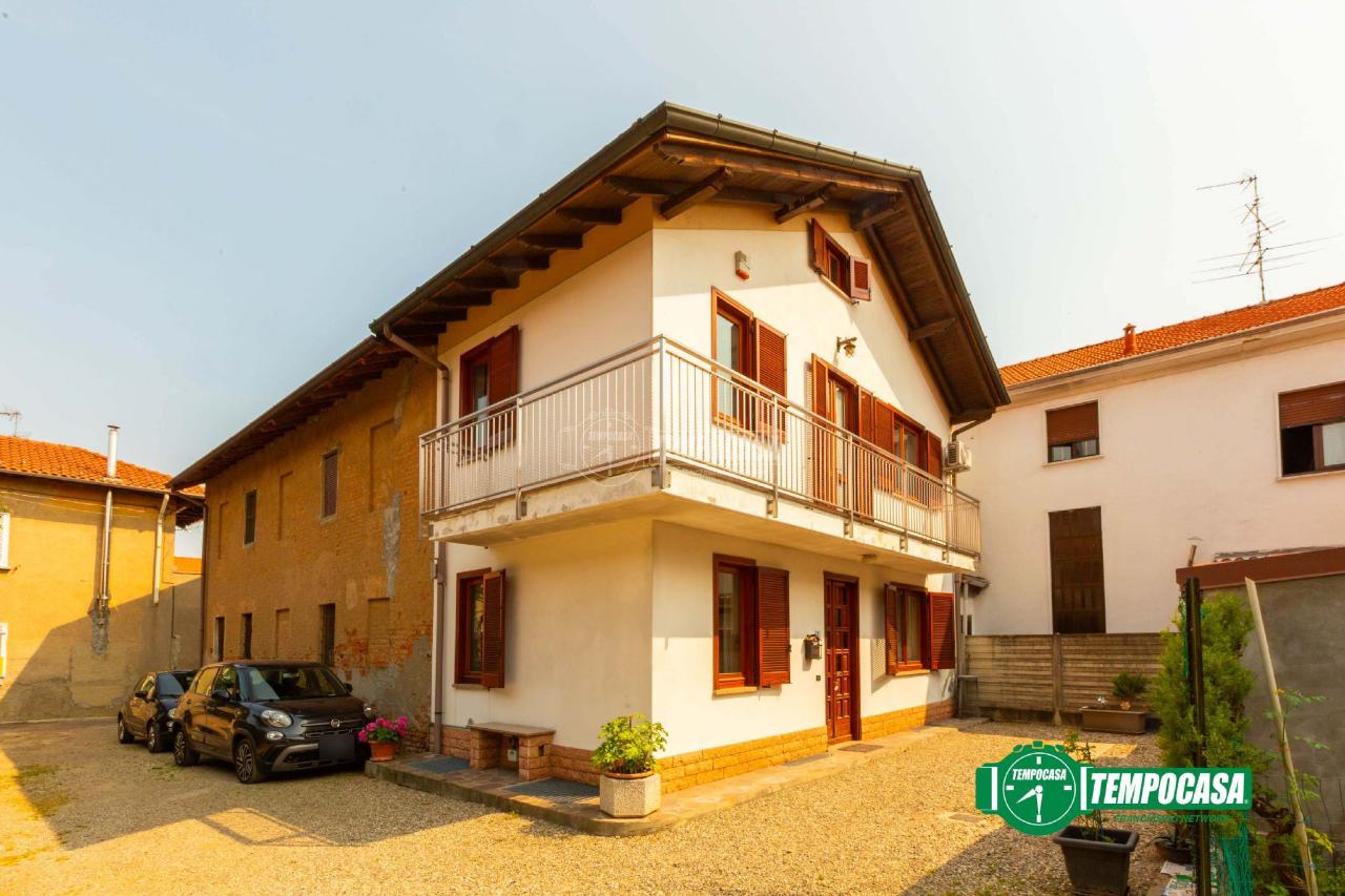 Casa indipendente in vendita a Vanzaghello