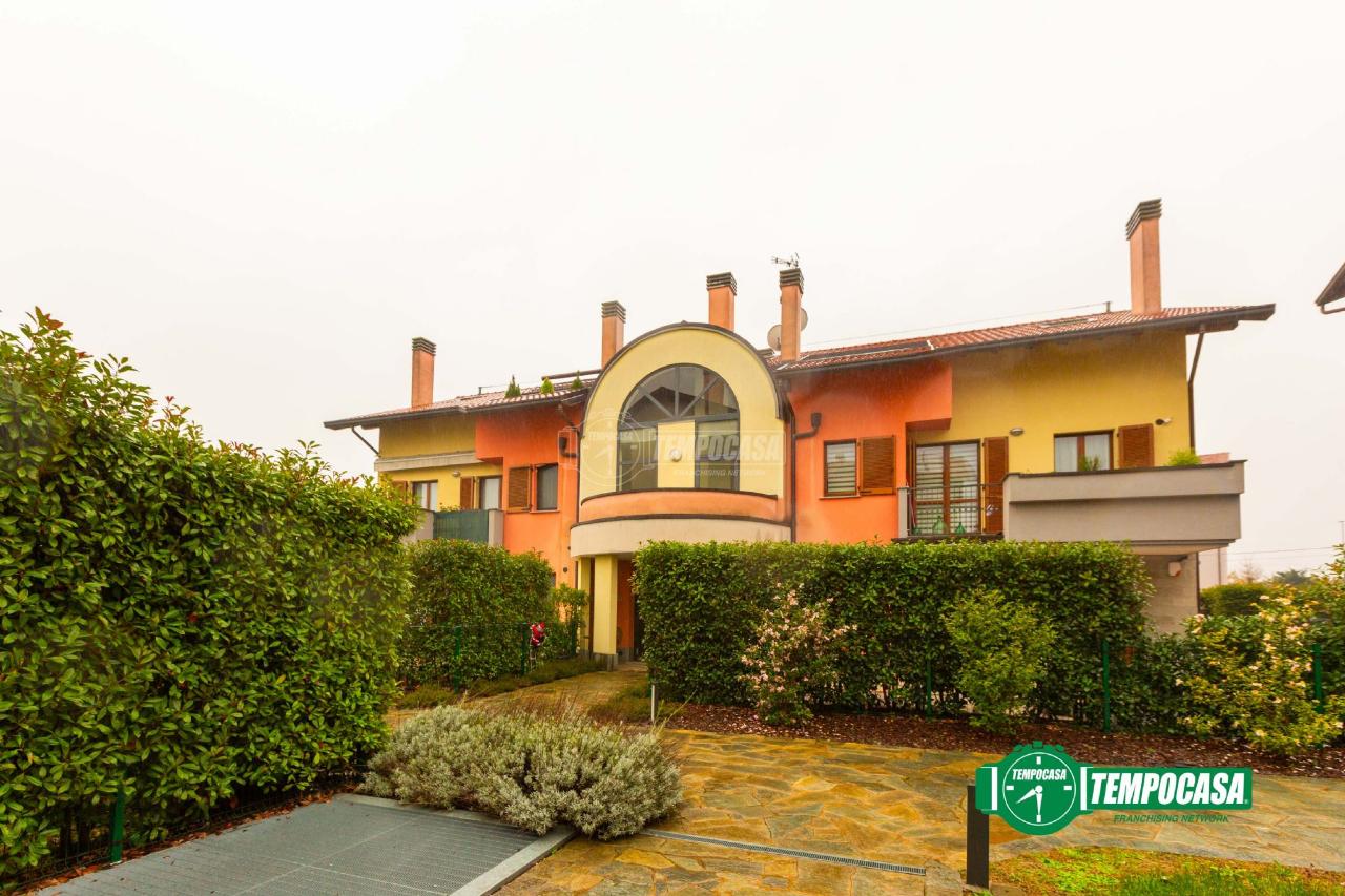 Appartamento in vendita a Buscate