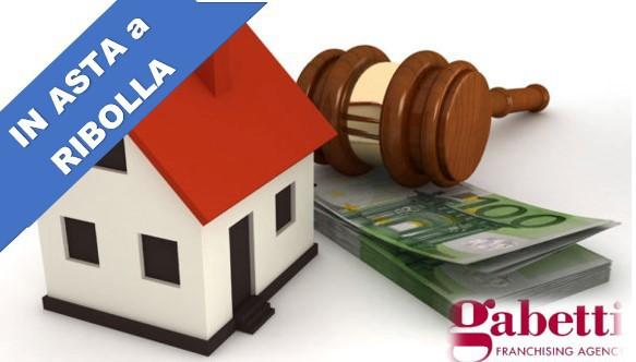 Appartamento in vendita a Roccastrada