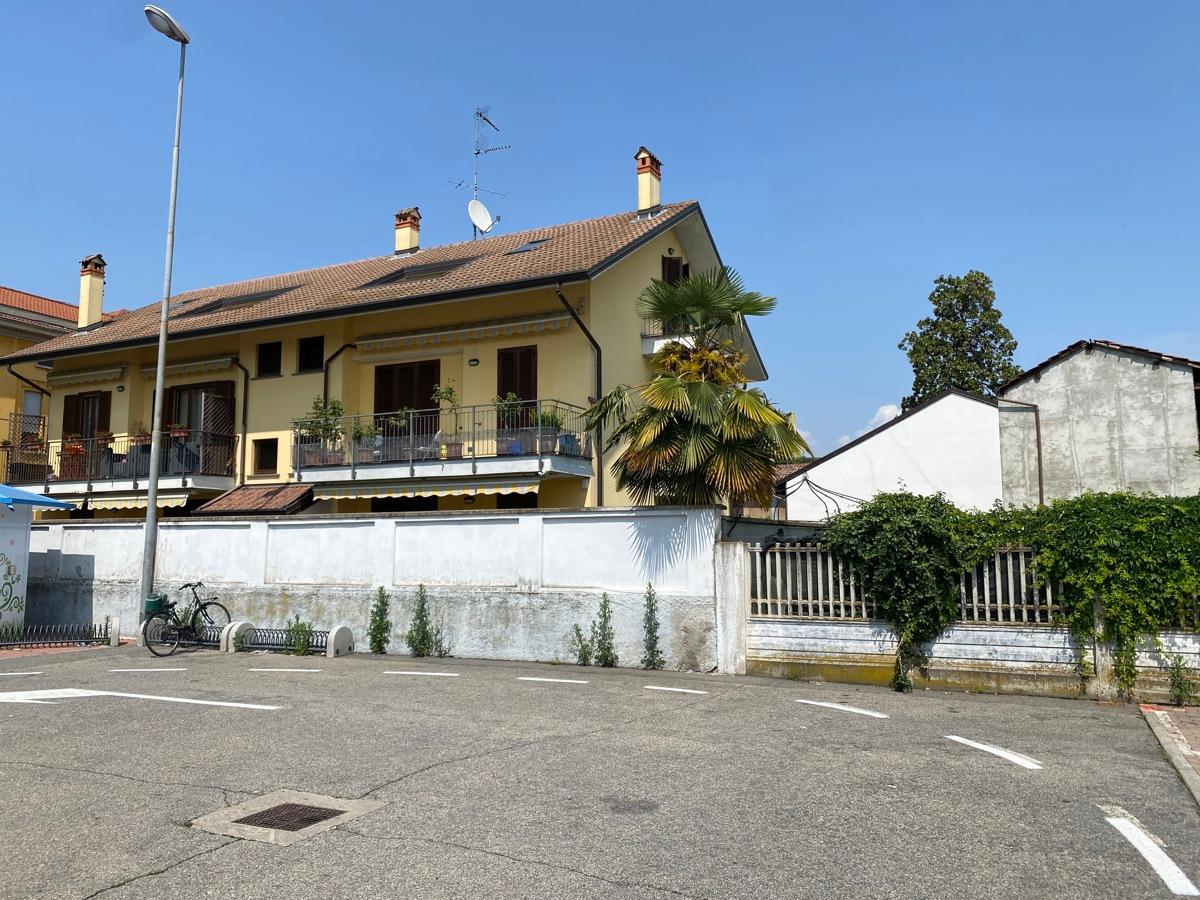 Attico in vendita a Castano Primo