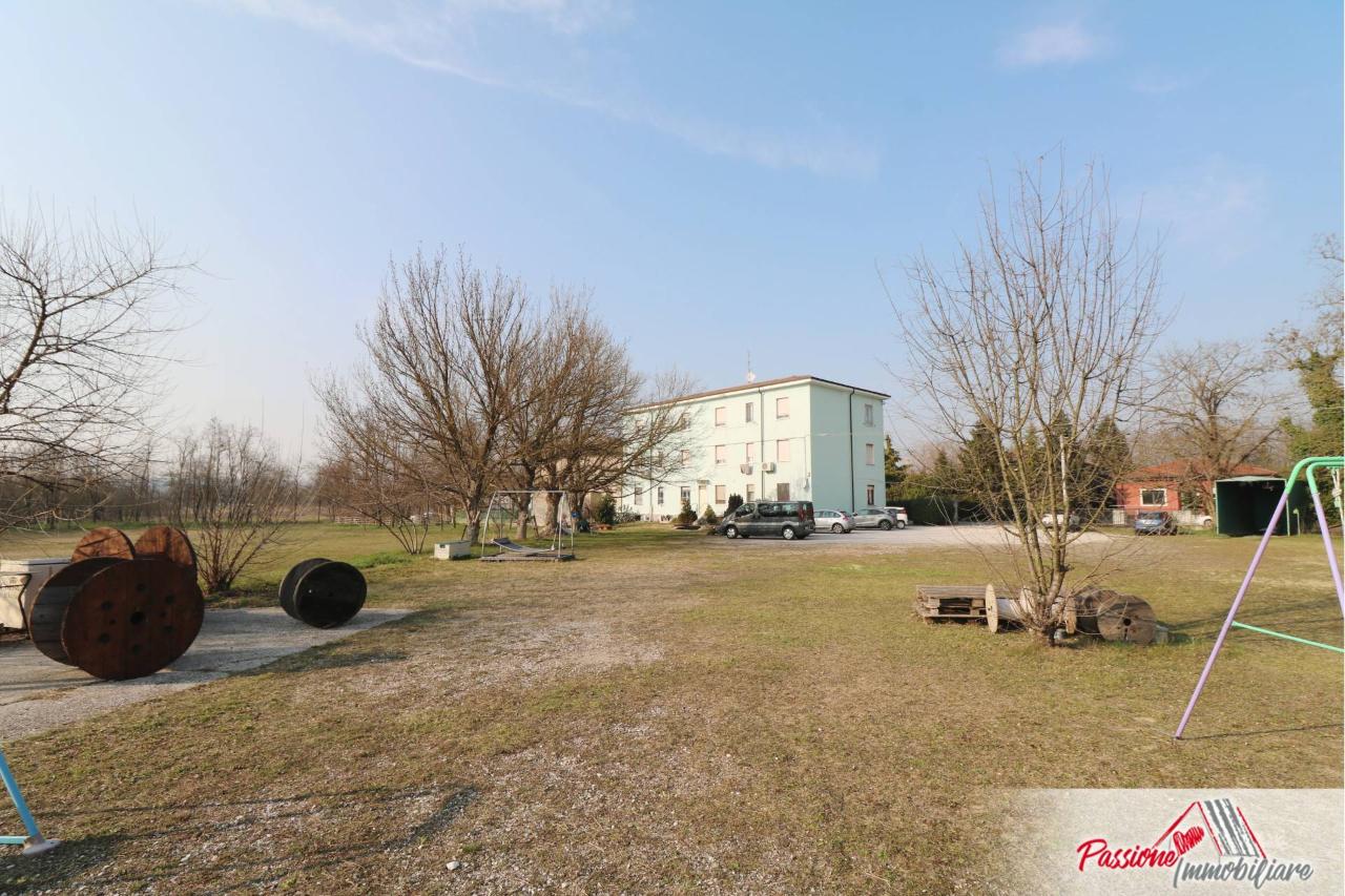 Appartamento in vendita a Verona
