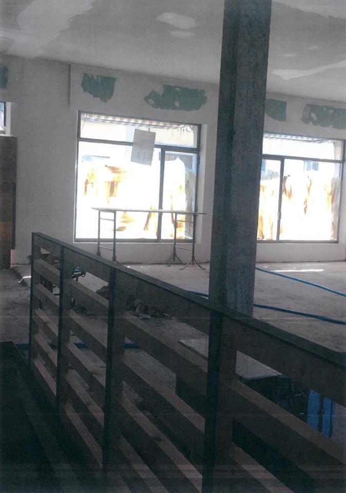 Esercizio commerciale in affitto a Villastellone