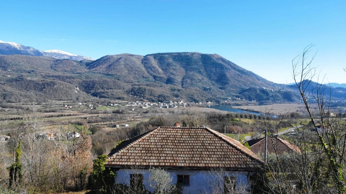 Rustico in vendita a Broccostella