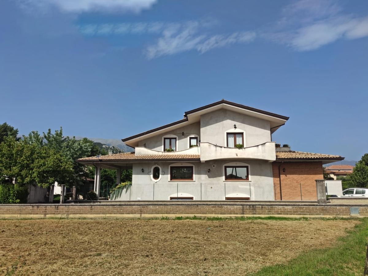 Villa in vendita a Sora