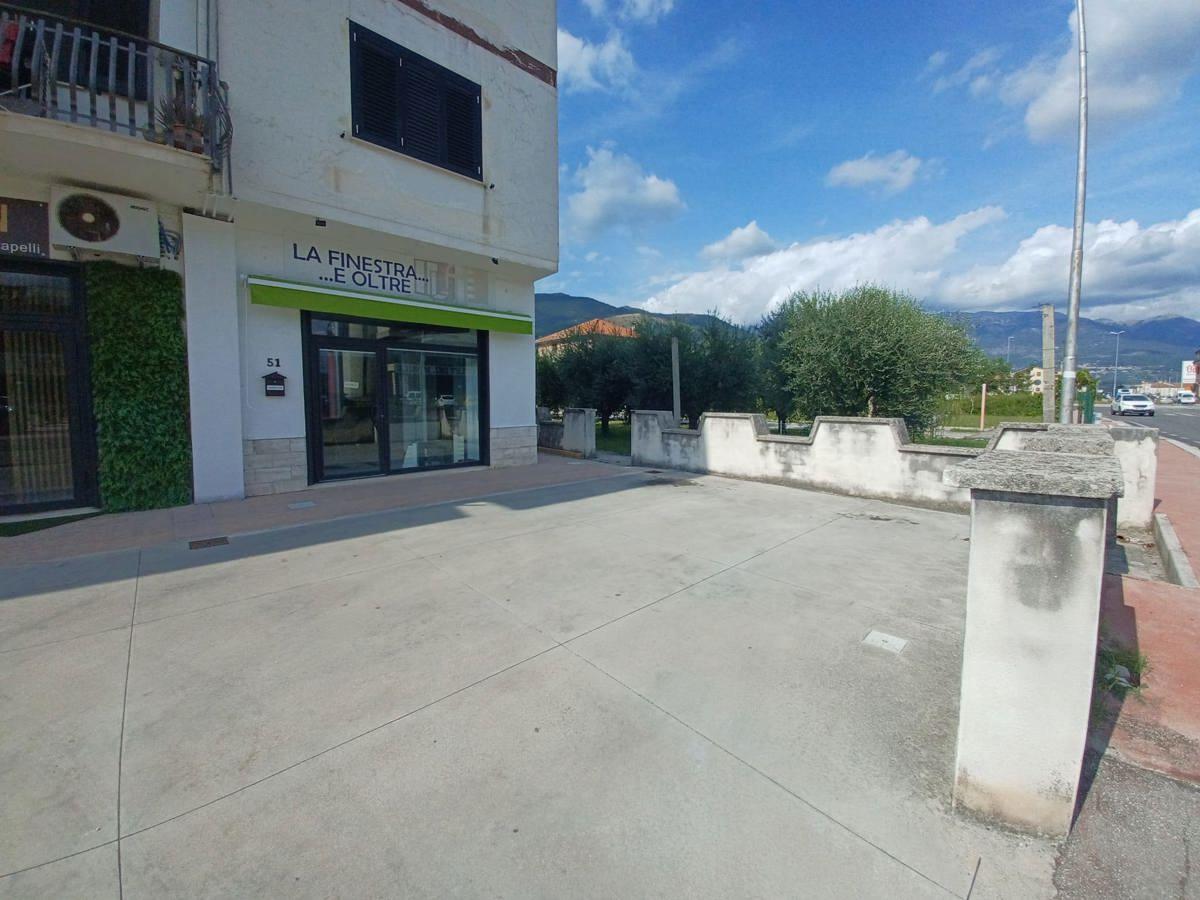 Negozio in vendita a Sora