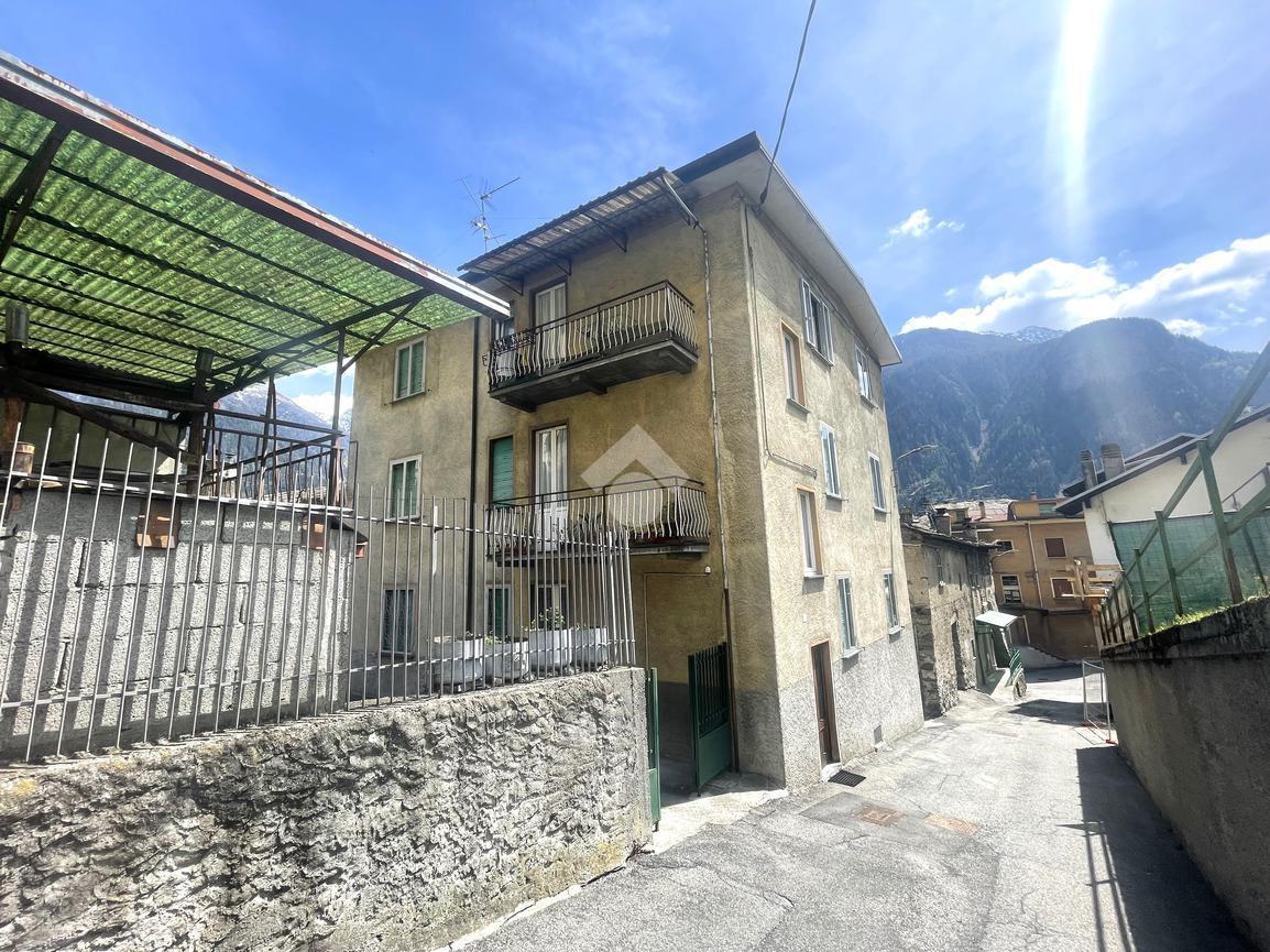 Casa indipendente in vendita a Sondalo