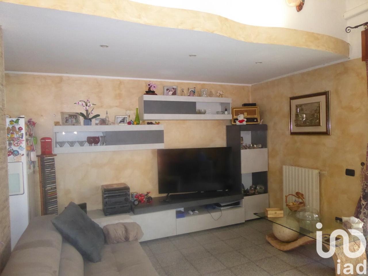 Appartamento in vendita a Limbiate