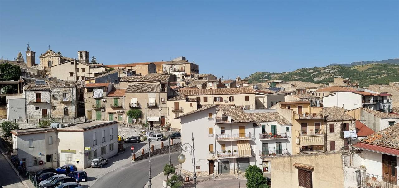 Casa indipendente in vendita a Chiusa Sclafani