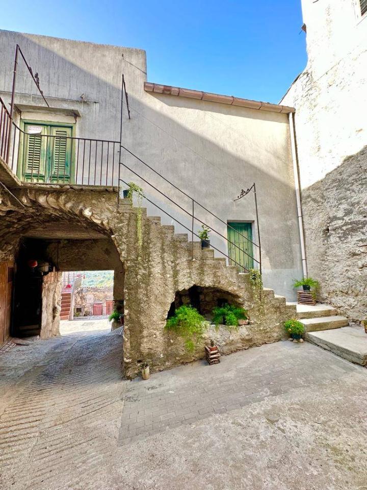 Casa indipendente in vendita a Giuliana