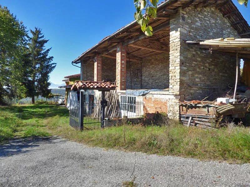 Cascina in vendita a Murazzano