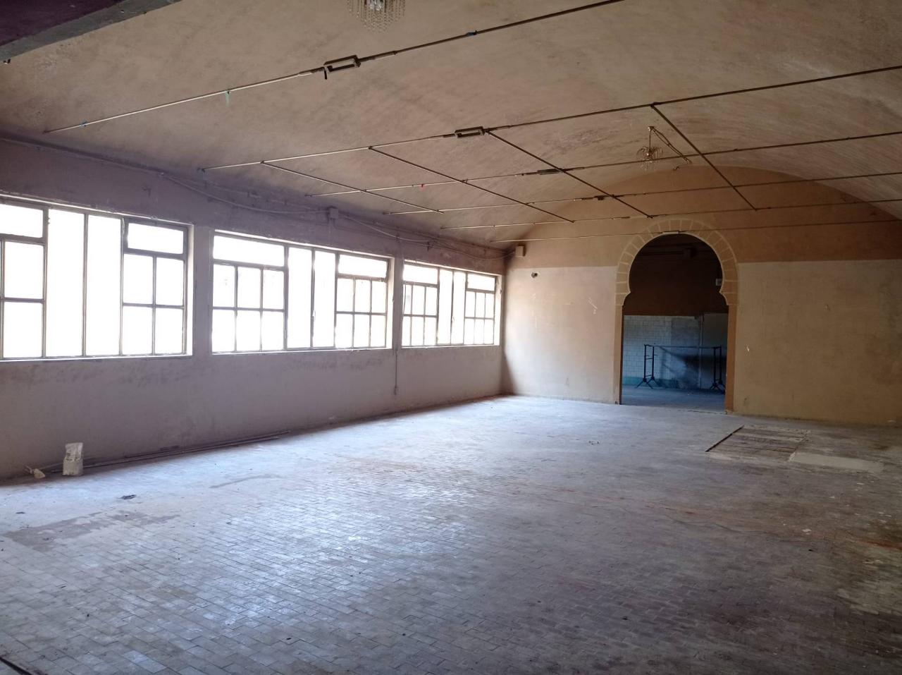 Capannone in vendita a Carrara