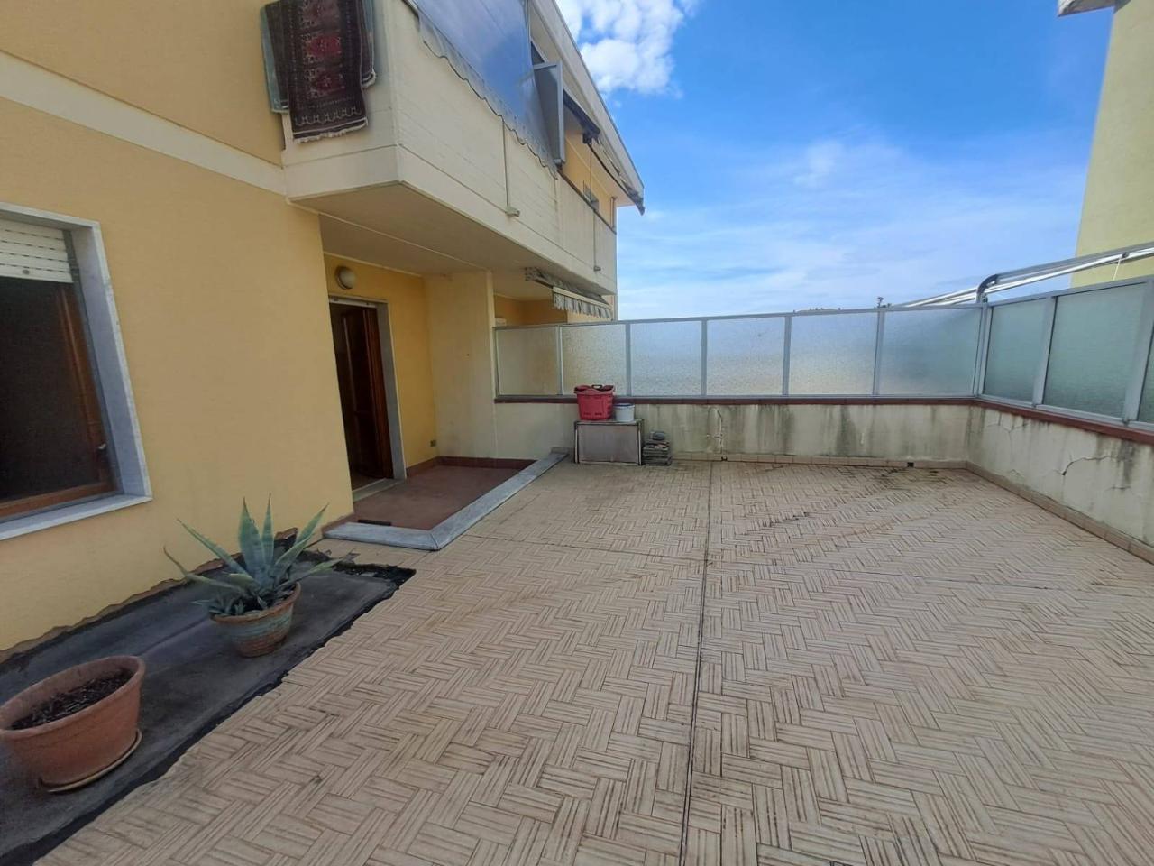 Appartamento in vendita a Carrara