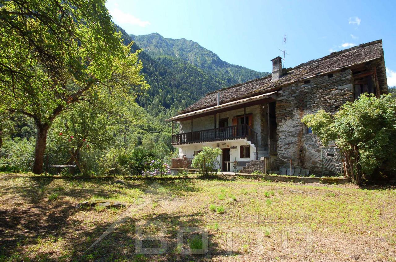 Casa indipendente in vendita a Ceppo Morelli