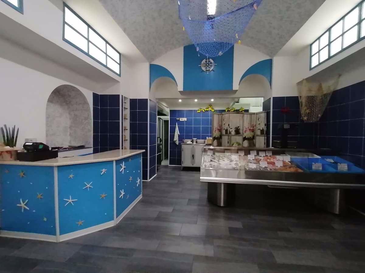 Negozio in vendita a Telese