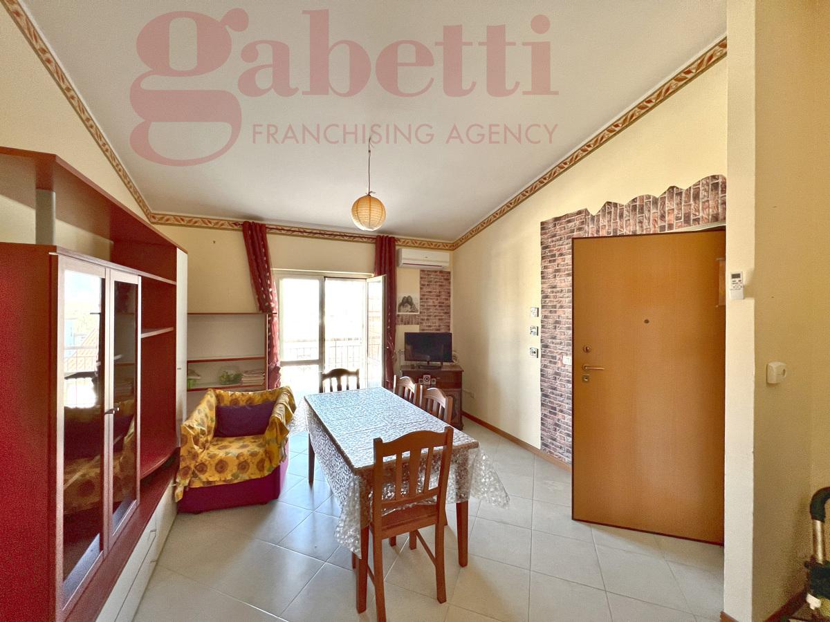 Appartamento in vendita a Amorosi