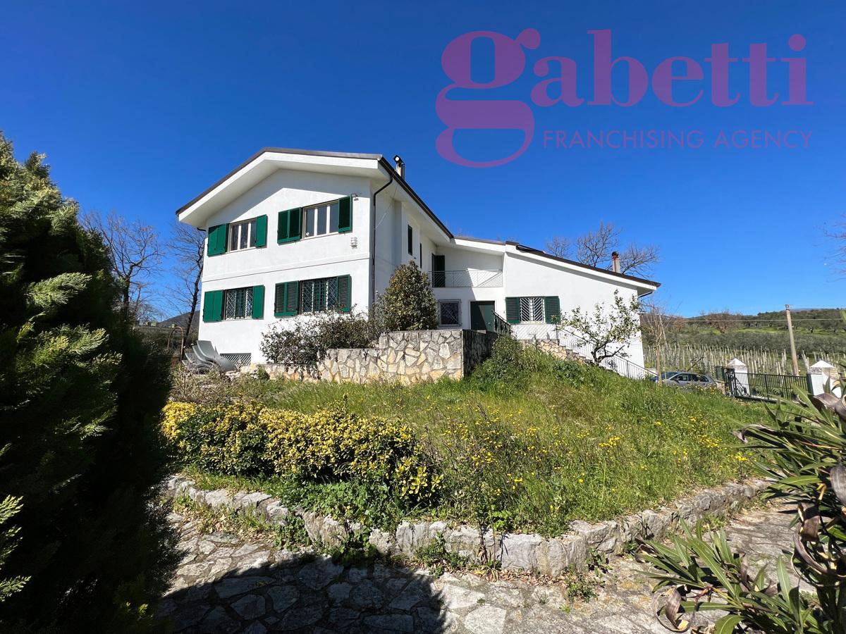 Villa in vendita a Castelvenere