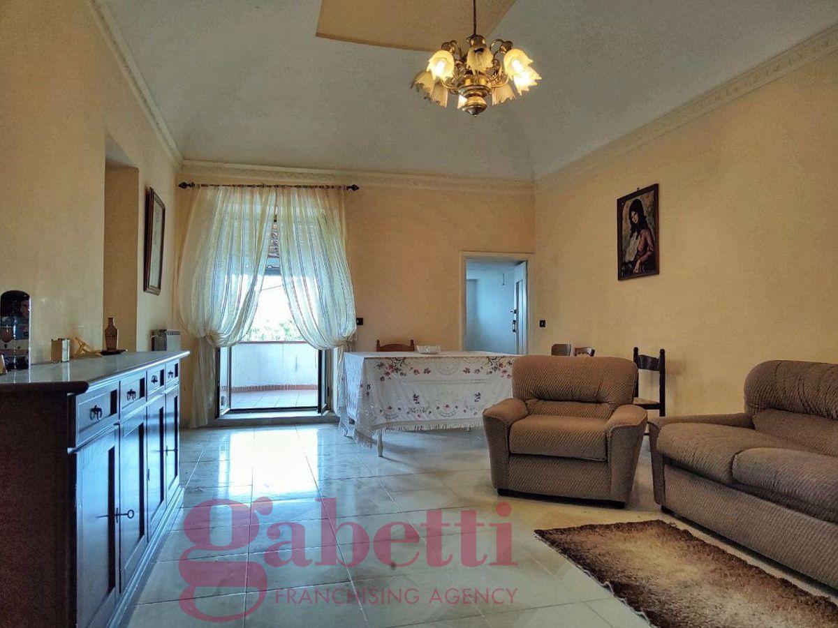 Casa indipendente in vendita a Solopaca