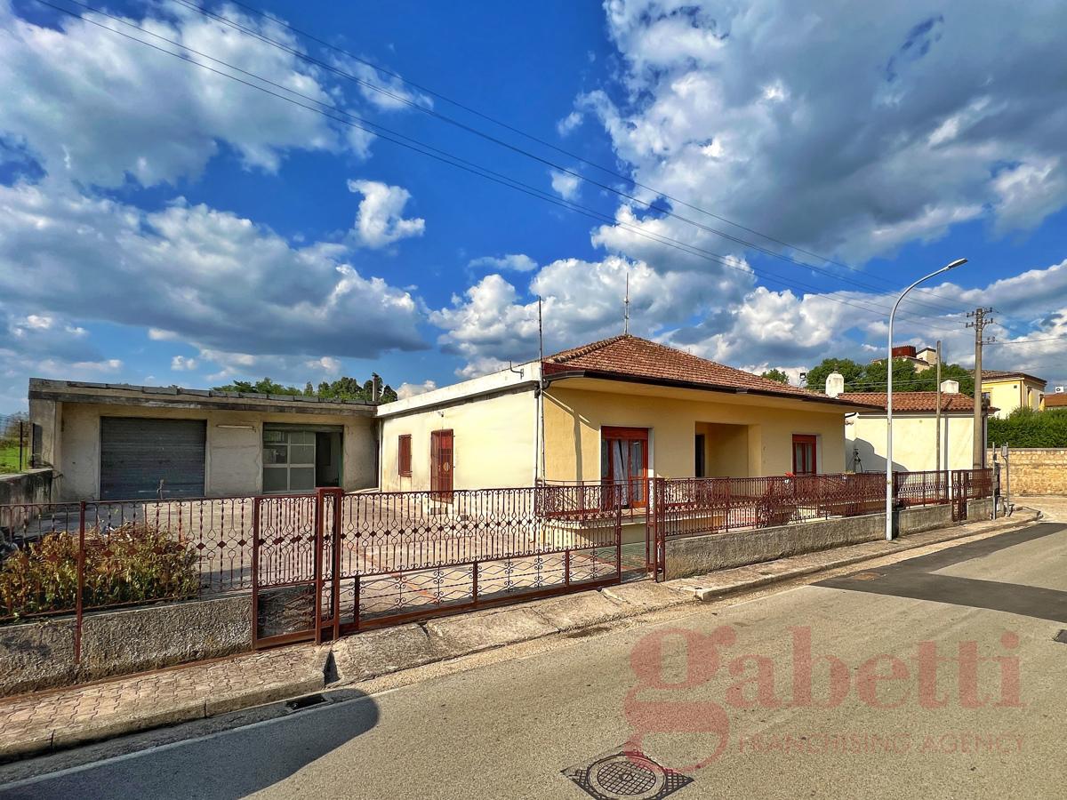 Villa in vendita a Puglianello