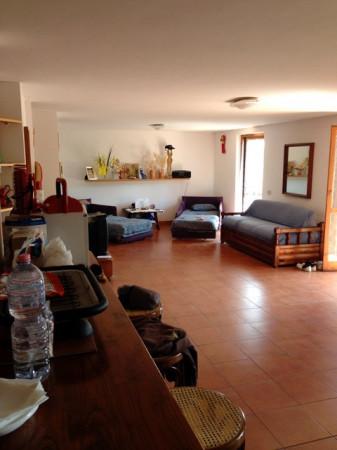 Villa bifamiliare in vendita a Ronciglione