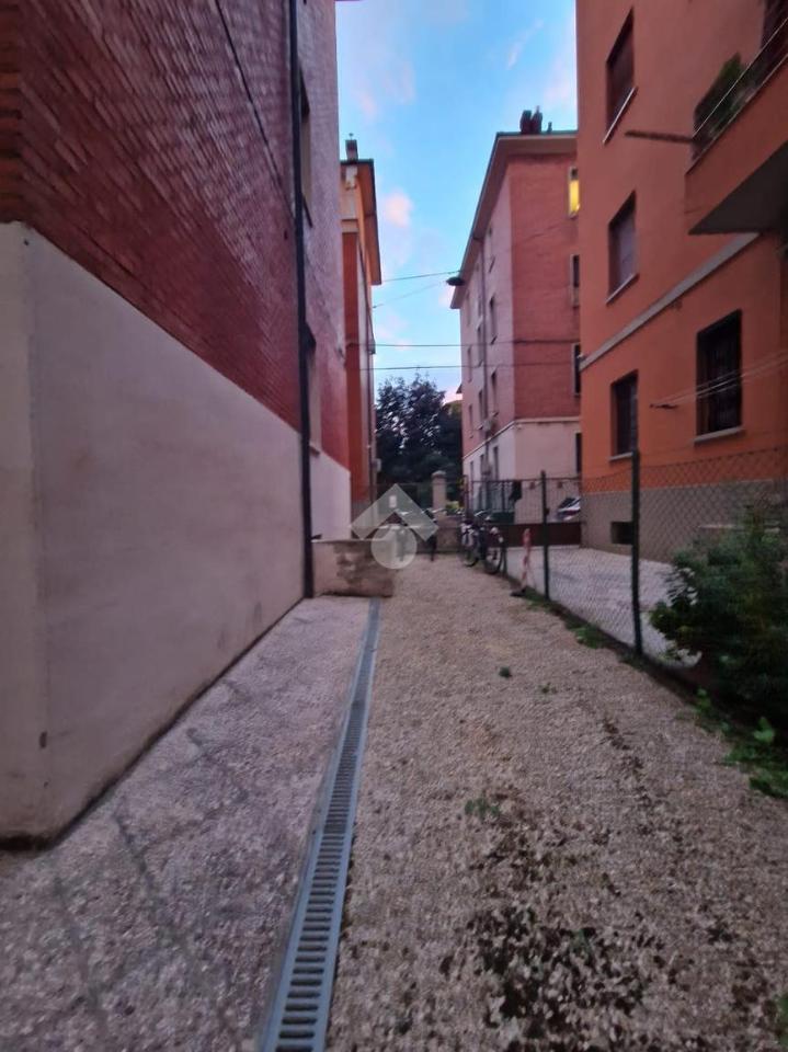 Box in affitto a Bologna
