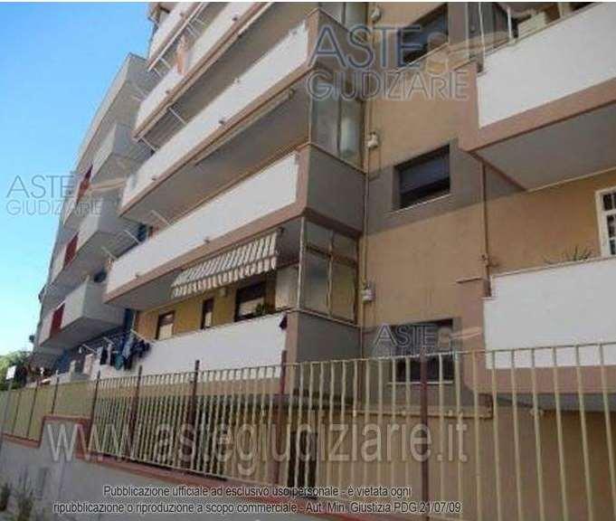 Appartamento in vendita a Bari