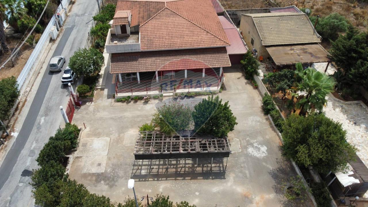 Villa in vendita a Vittoria