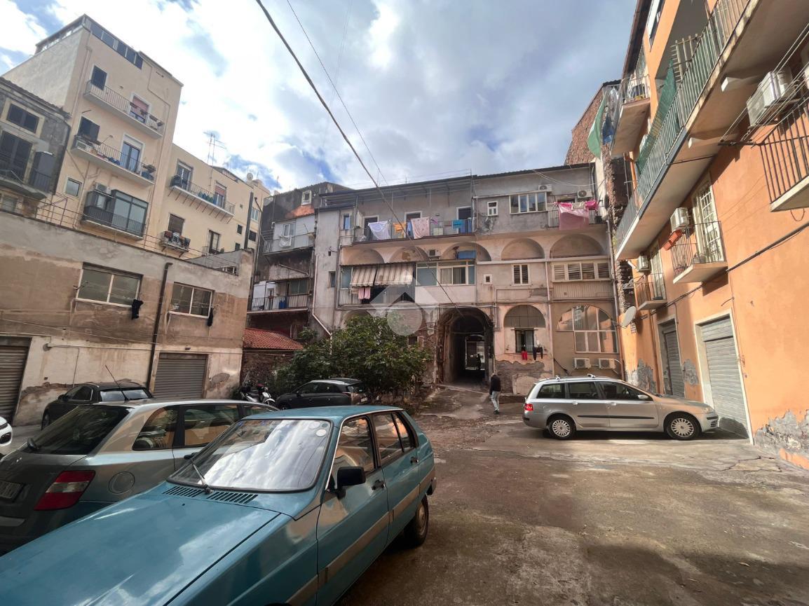 Box in vendita a Catania