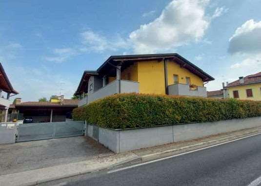 Appartamento in vendita a Castions Di Strada