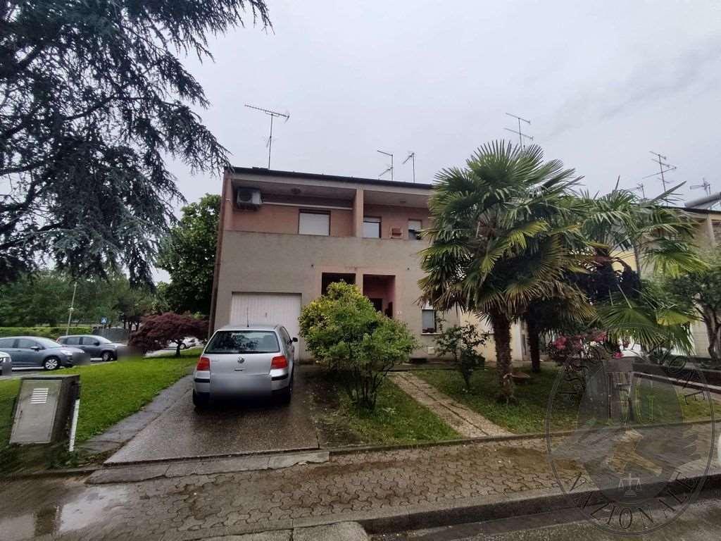 Villa a schiera in vendita a Tarcento