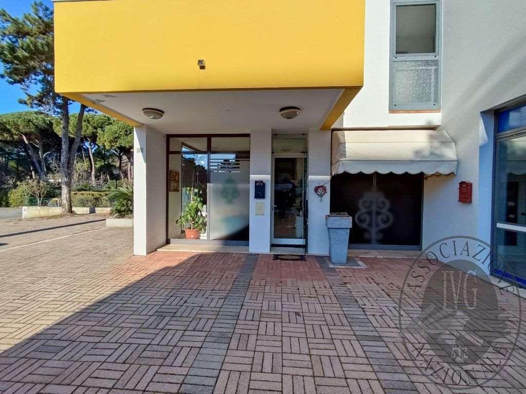 Negozio in vendita a Lignano Sabbiadoro