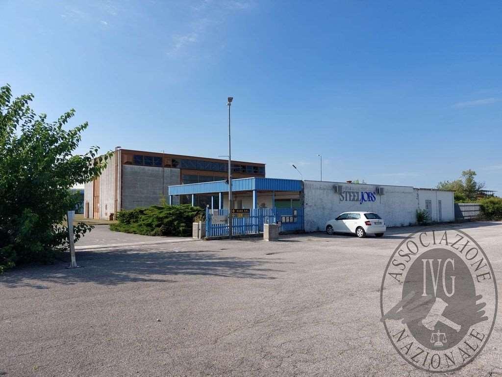 Capannone in vendita a Campoformido