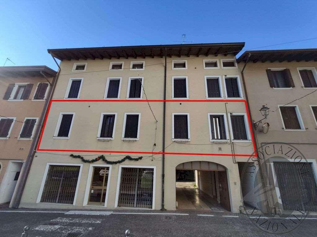 Appartamento in vendita a Artegna