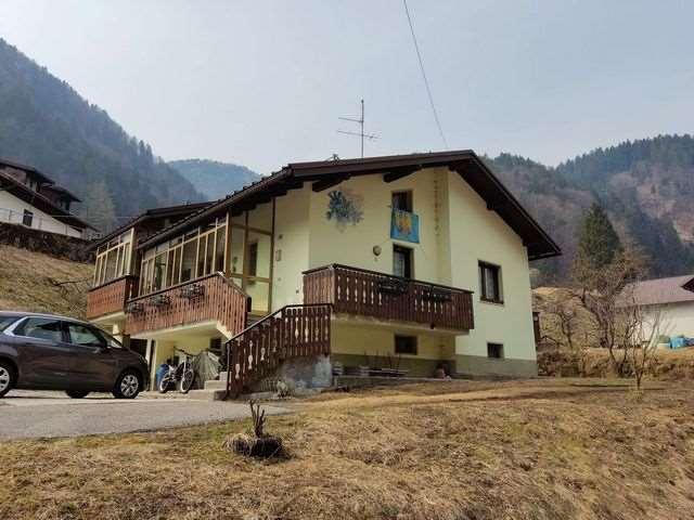 Casa indipendente in vendita a Pontebba
