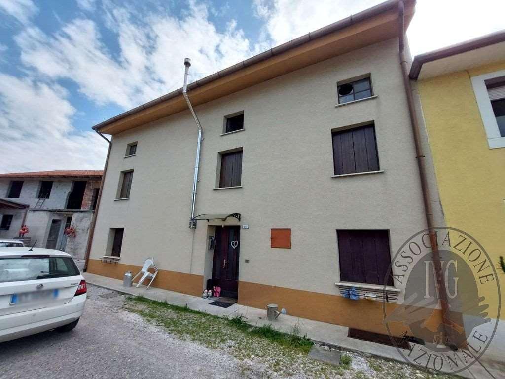 Porzione di casa in vendita a Gemona Del Friuli
