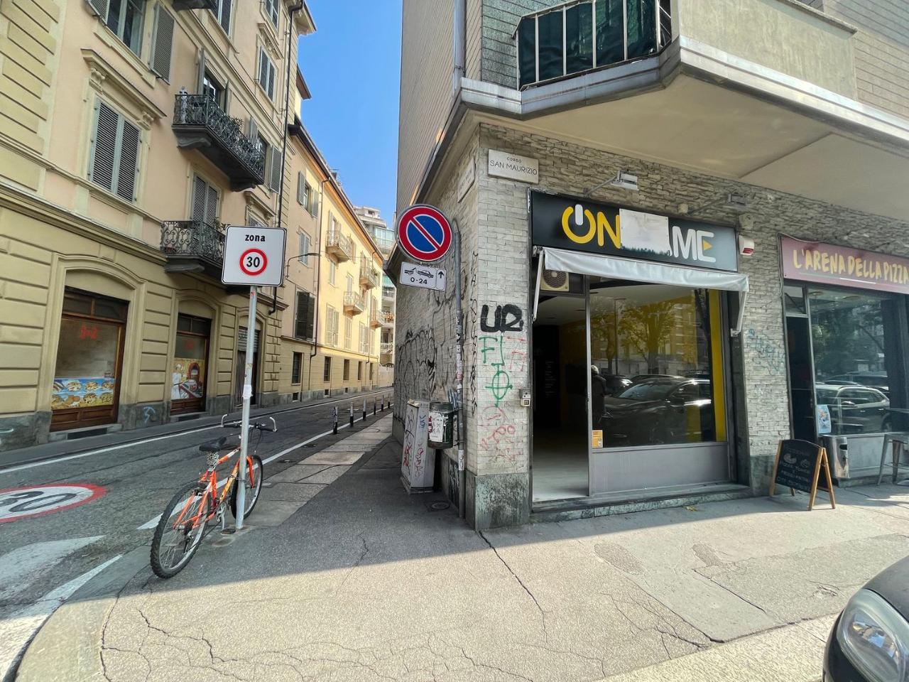 Negozio in vendita a Torino