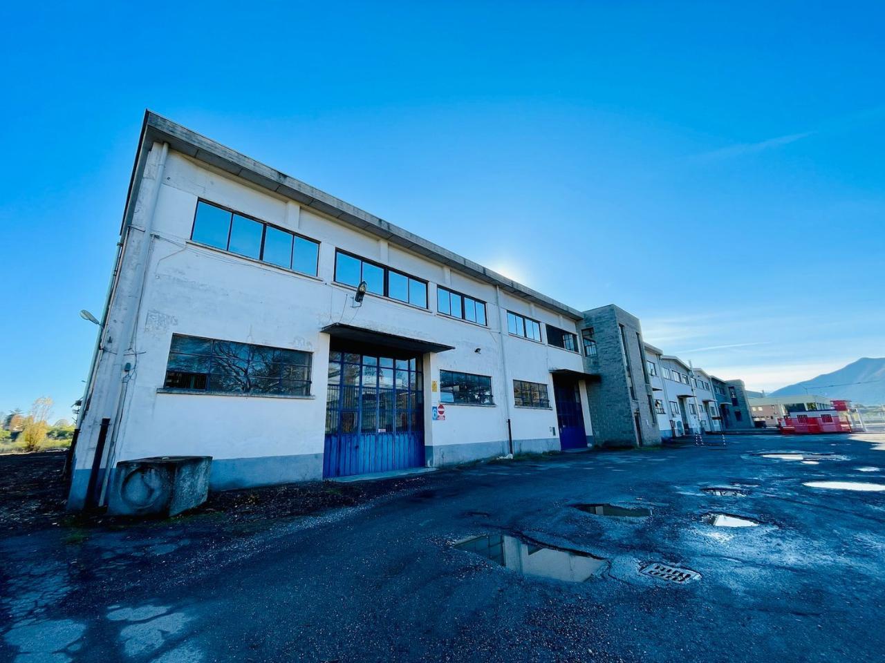 Capannone in vendita a San Gillio