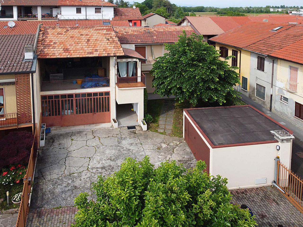 Casa indipendente in vendita a Bellusco