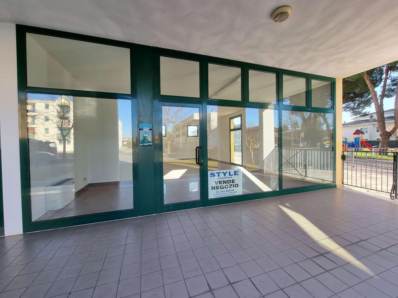 Negozio in vendita a Santa Maria Di Sala