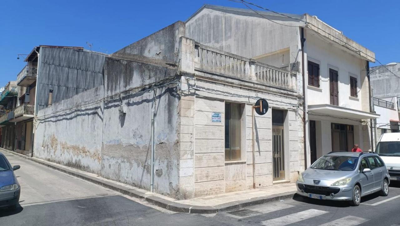 Appartamento in vendita a Floridia