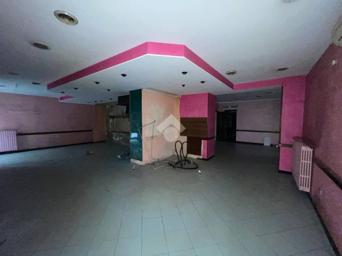 Negozio in vendita a Sant'Ambrogio Di Torino