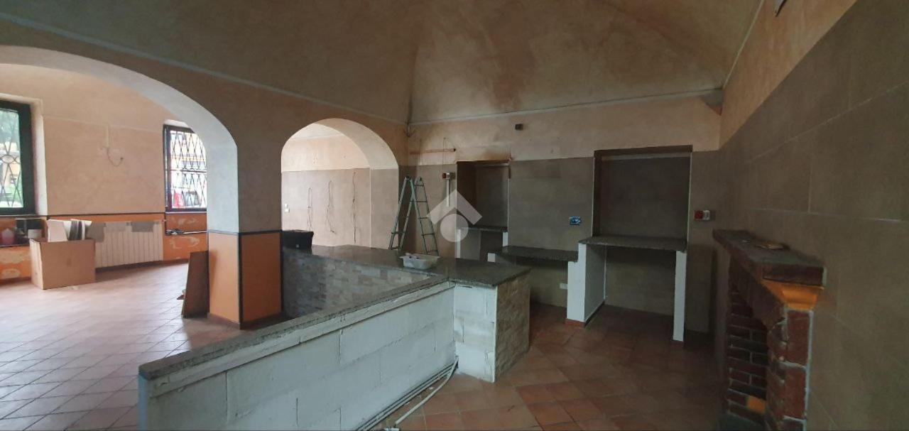 Negozio in vendita a Condove