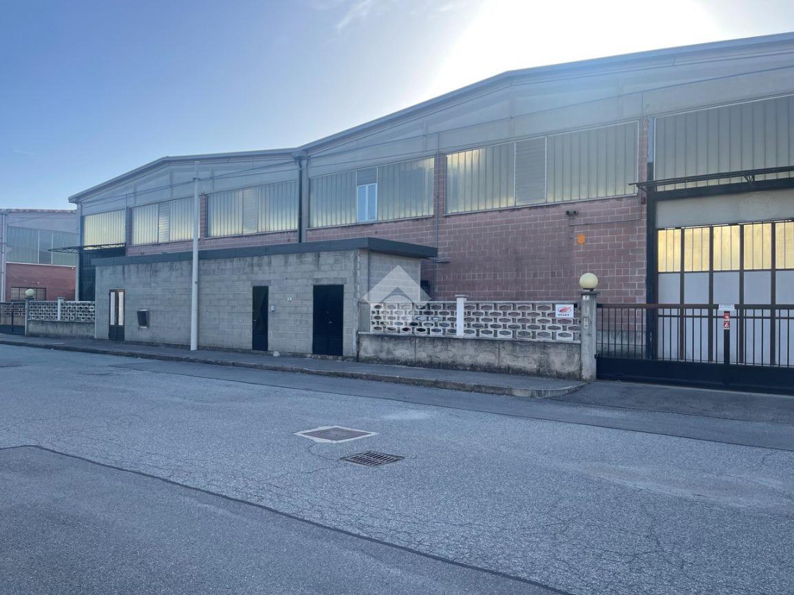 Capannone in affitto a Bruino