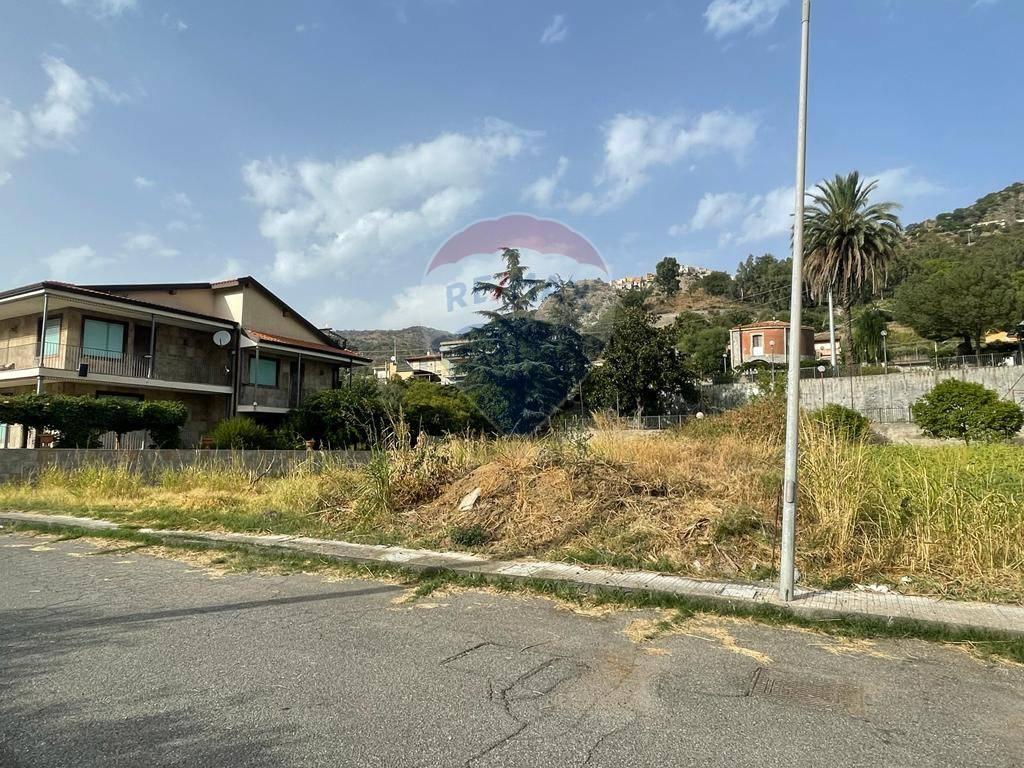 Terreno edificabile in vendita a Motta Camastra