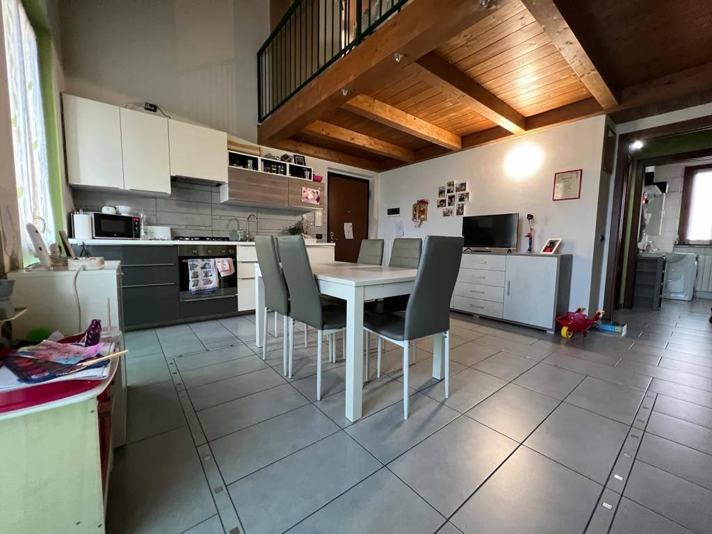 Appartamento in vendita a Cesano Maderno