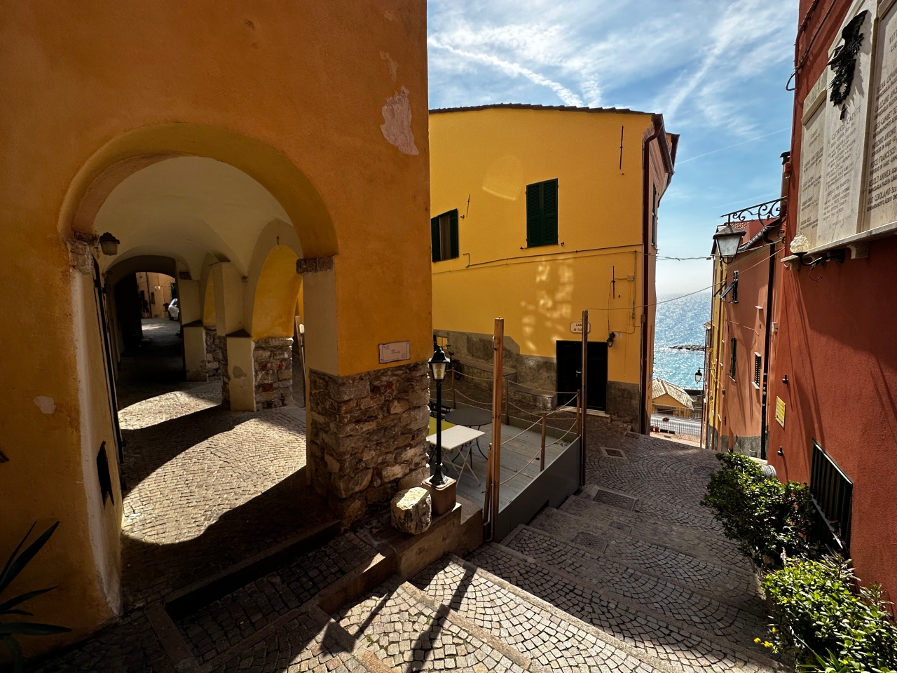 Porzione di casa in Vico Chiuso, Cervo